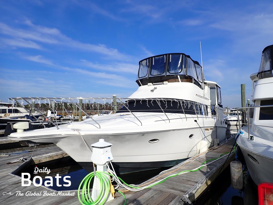 2000 Silverton 422 Motor Yacht for sale. View price, photos and Buy ...