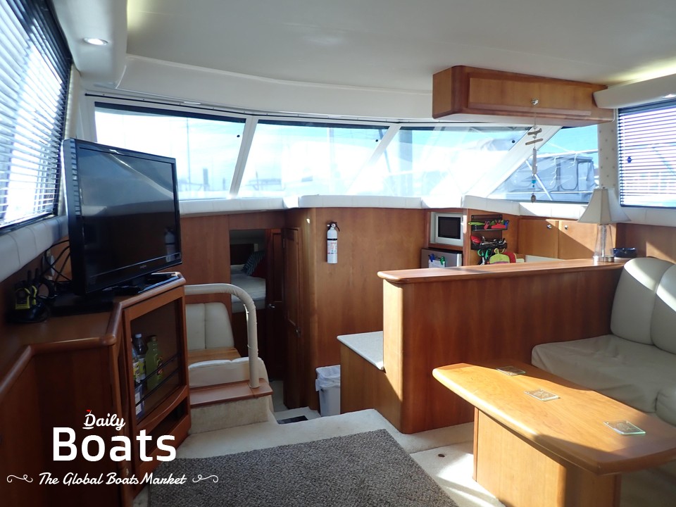 2000 Silverton 422 Motor Yacht for sale. View price, photos and Buy ...