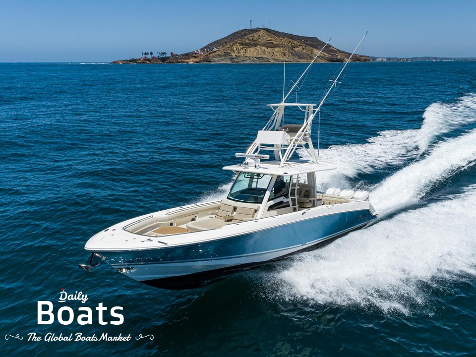 Saltwater fishing boats Boston Whaler 380 for sale - Daily Boats