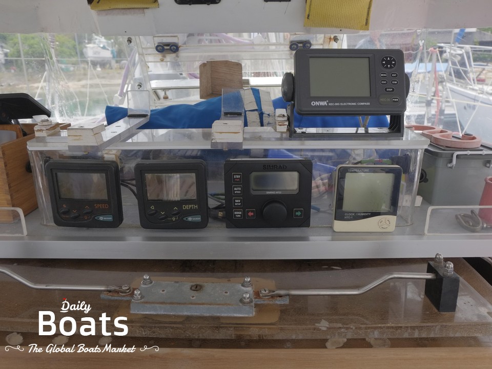 1995 Finot Reve D'Antilles 39 for sale. View price, photos and Buy 1995 ...