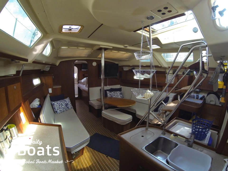 1997 Hunter 450 Passage for sale. View price, photos and Buy 1997 ...