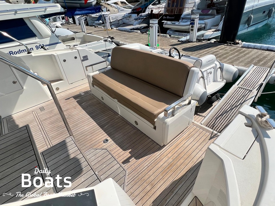 2011 Fairline Squadron 42 for sale. View price, photos and Buy 2011 ...