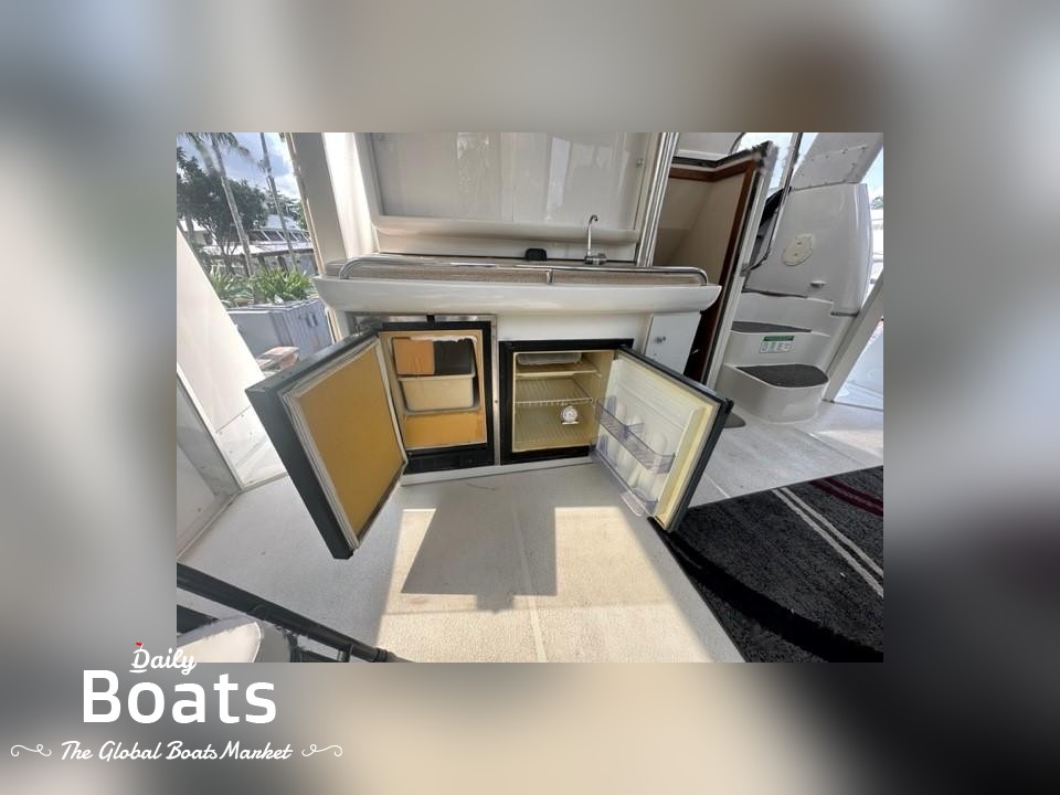 1999 Carver 456 Aft Cabin Motor Yacht for sale. View price, photos and ...