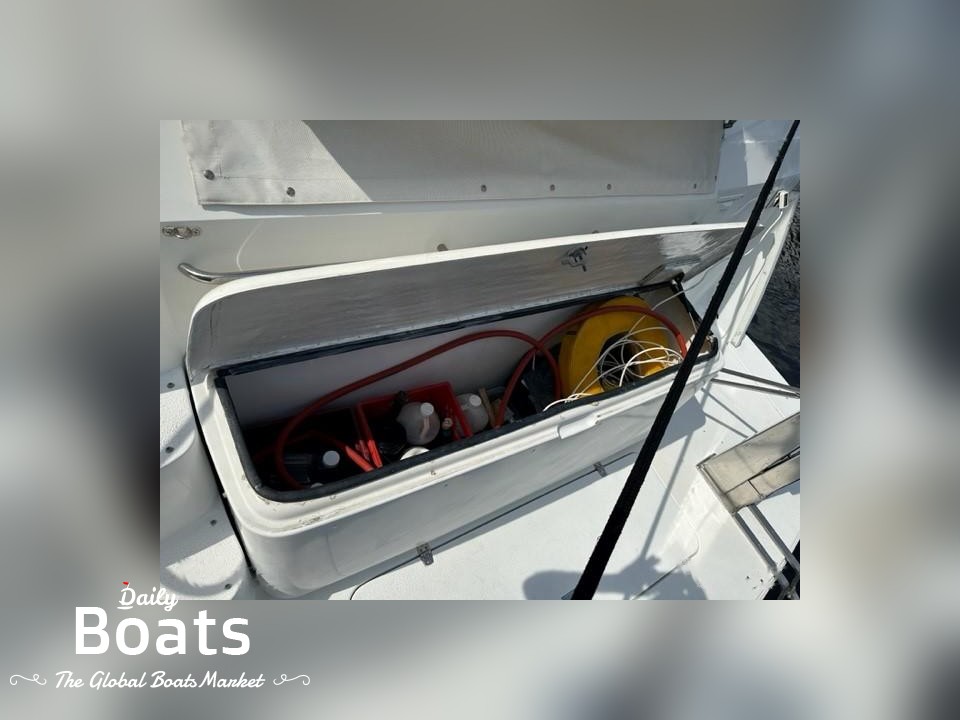 1999 Carver 456 Aft Cabin Motor Yacht for sale. View price, photos and ...