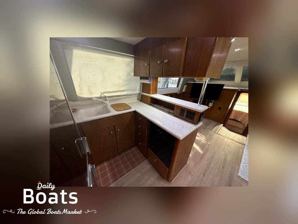 1999 Carver 456 Aft Cabin Motor Yacht for sale. View price, photos and ...