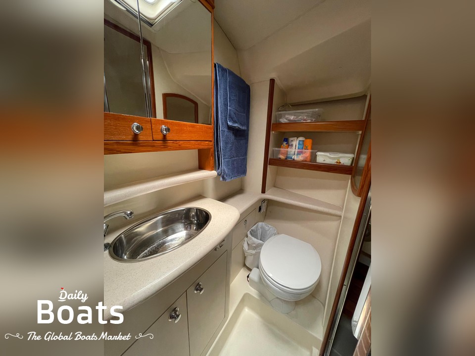 2007 Hunter 44 Deck Salon for sale. View price, photos and Buy 2007 ...