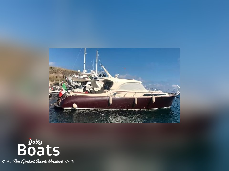 2005 Mochi Craft 51 Dolphin for sale. View price, photos and Buy 2005 ...