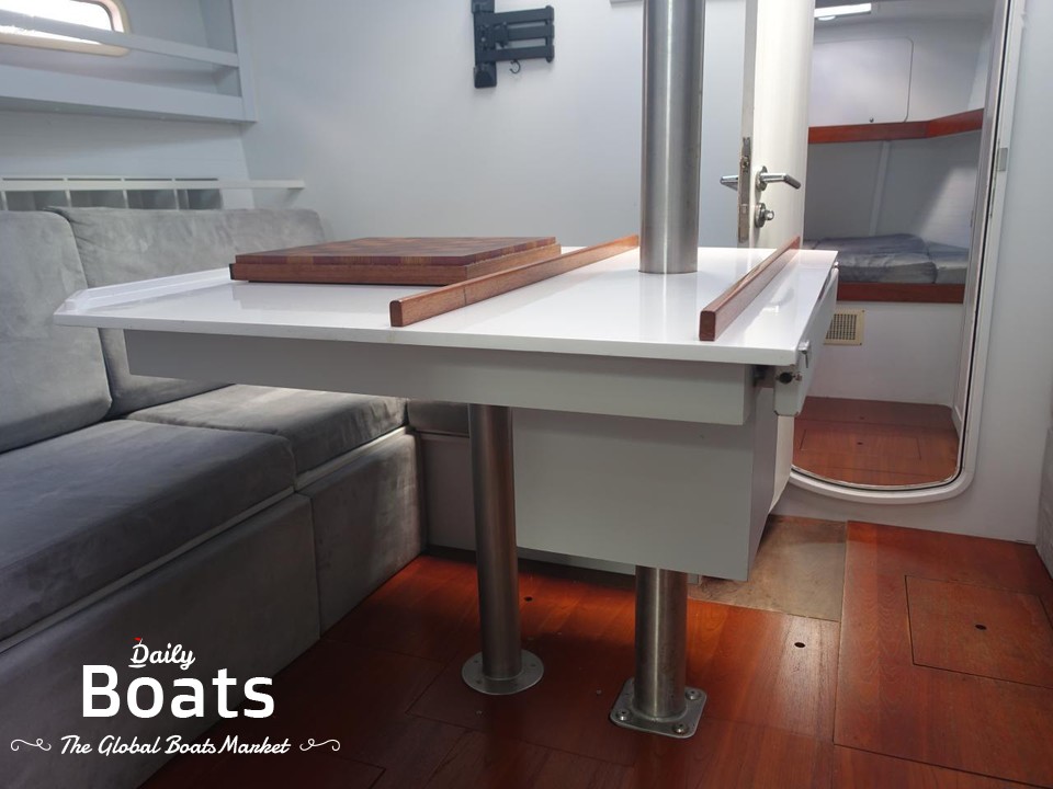 2010 RM Yachts 1350 for sale. View price, photos and Buy 2010 RM Yachts ...