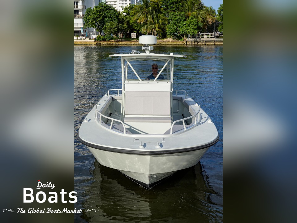 2004 Boston Whaler Guardian 27 for sale. View price, photos and Buy ...