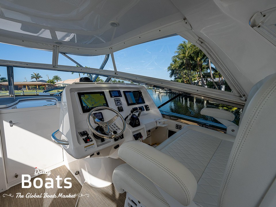 2014 Intrepid 475 Sport Yacht for sale. View price, photos and Buy 2014 ...
