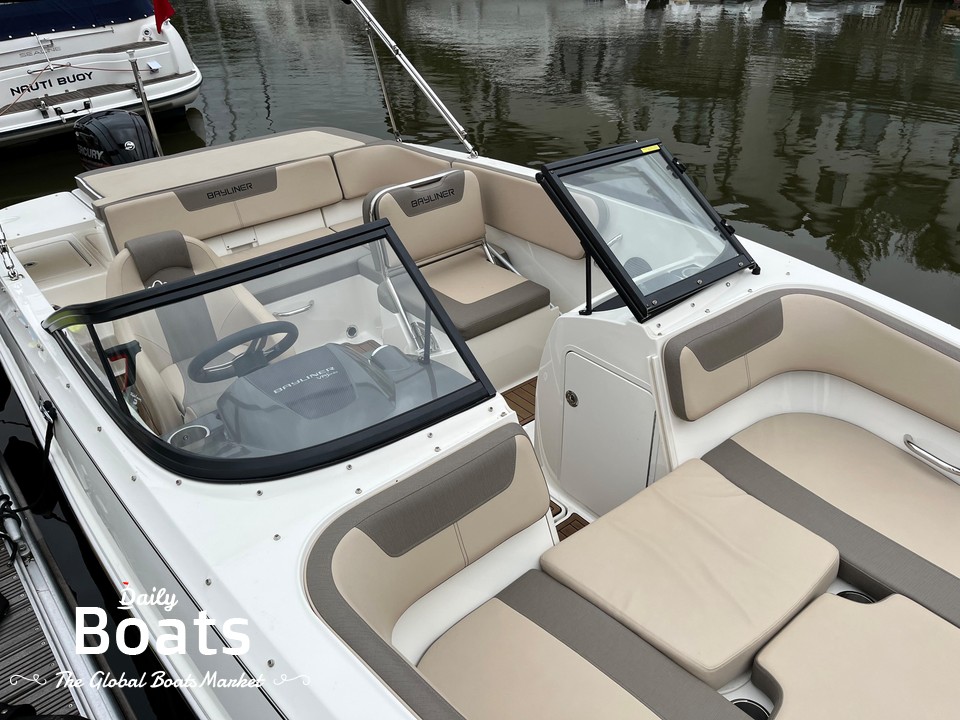 2018 Bayliner Vr5 for sale. View price, photos and Buy 2018 Bayliner ...
