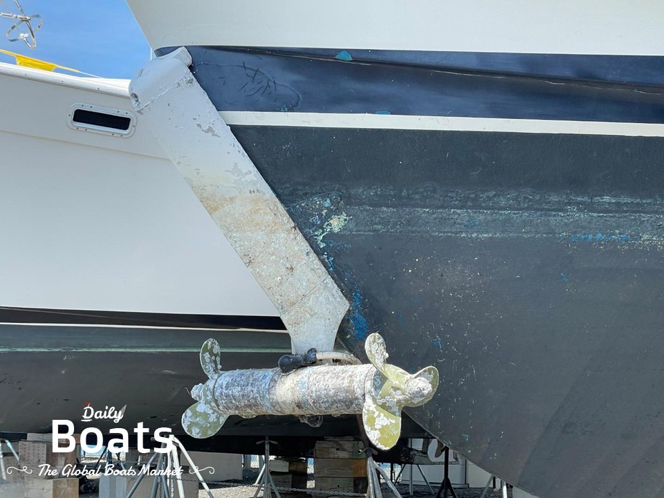 1986 Bayliner 45 Pilothouse Motoryacht 4550 for sale. View price ...