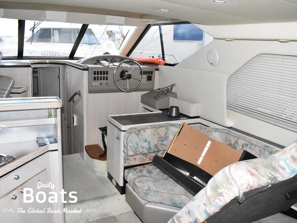 1995 Bayliner 3488 Avanti for sale. View price, photos and Buy 1995 ...