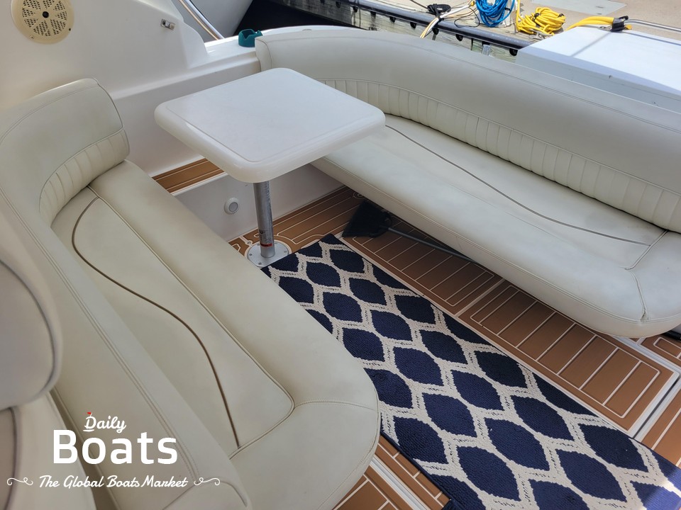 1998 Cruisers Yachts 3075 Rogue for sale. View price, photos and Buy ...