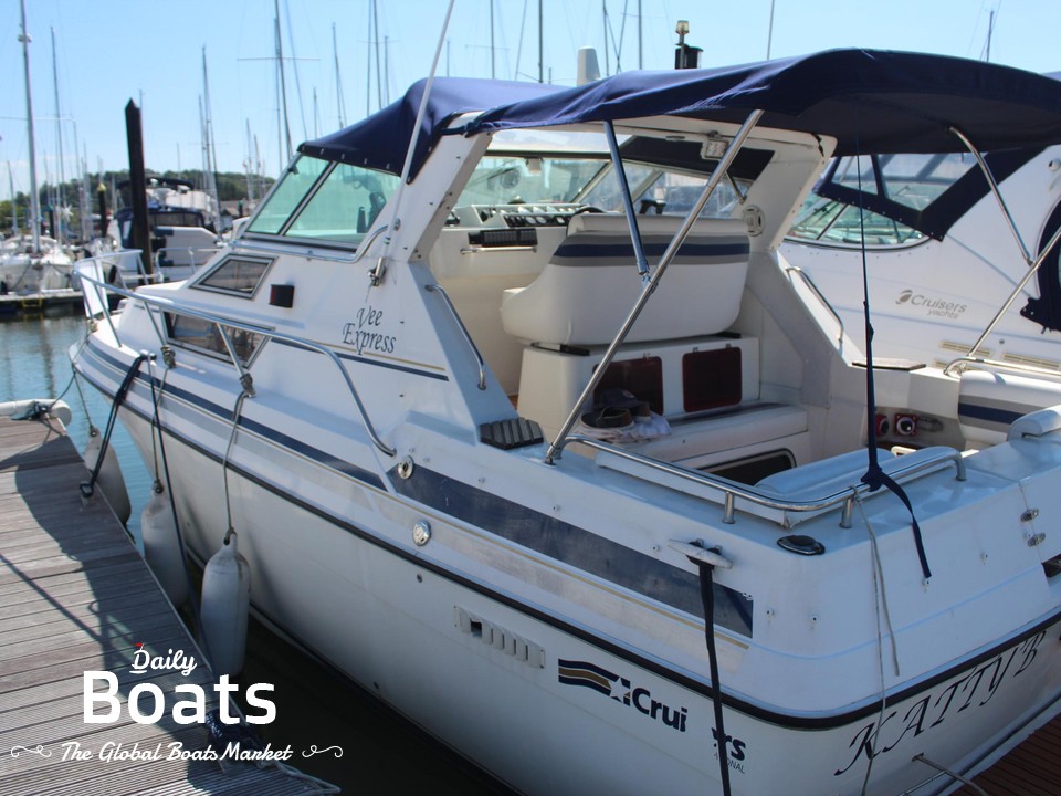 1990 Cruisers International 267 Vee Express for sale. View price ...