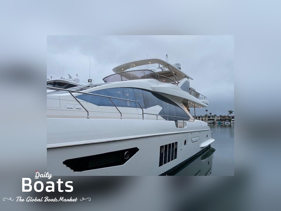 2015 Azimut 80 Flybridge for sale. View price, photos and Buy 2015 ...