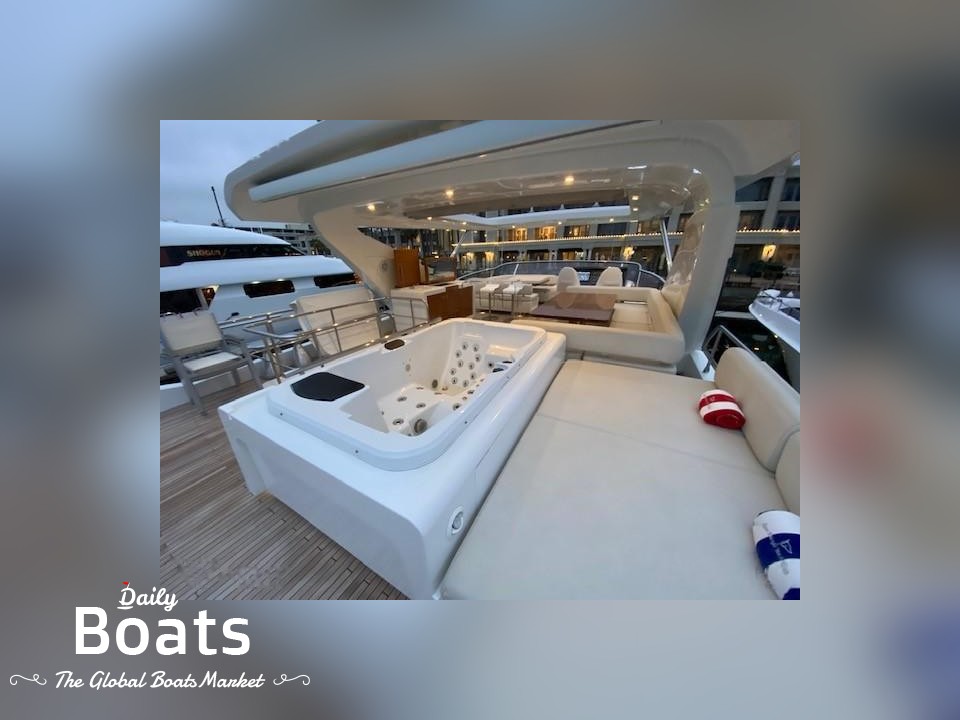 2015 Azimut 80 Flybridge for sale. View price, photos and Buy 2015 ...