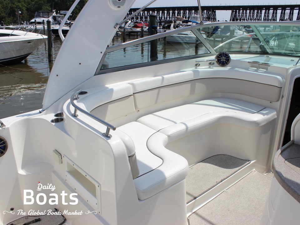 2006 Rinker 320 Express Cruiser for sale. View price, photos and Buy ...