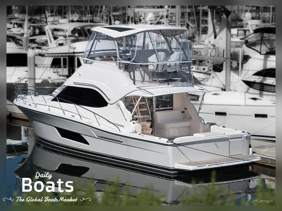 2017 Riviera 43 Flybridge for sale. View price, photos and Buy 2017 ...