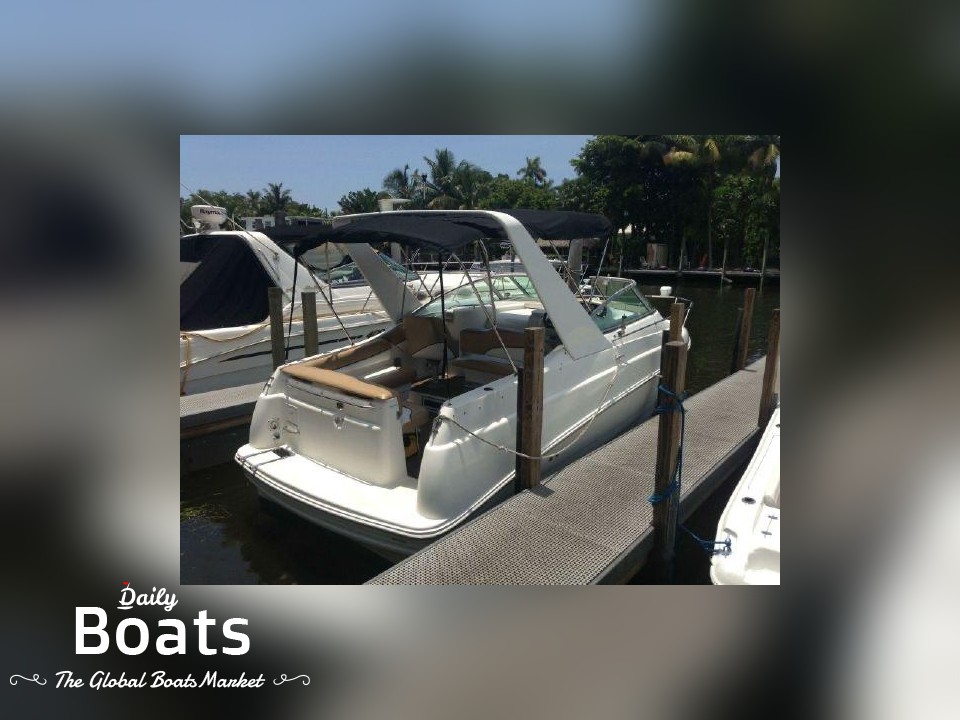 2001 Larson Cabrio 270 Mid Cabin for sale. View price, photos and Buy ...