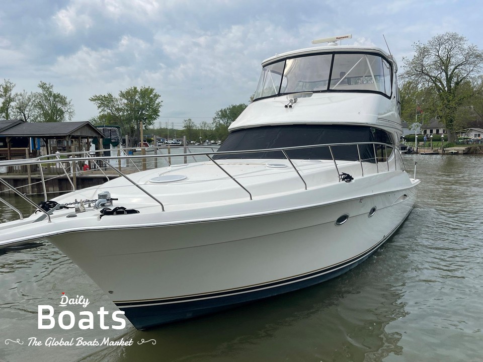 2004 Silverton 48 Convertible for sale. View price, photos and Buy 2004 ...