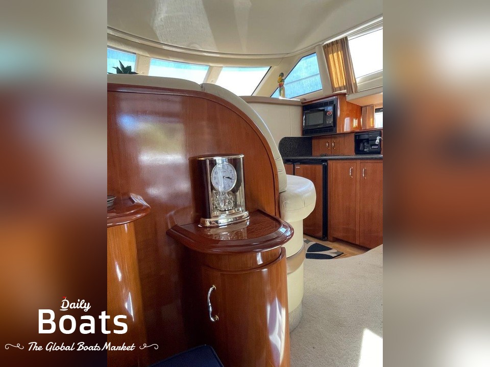 2004 Carver 42 Mariner for sale. View price, photos and Buy 2004 Carver ...