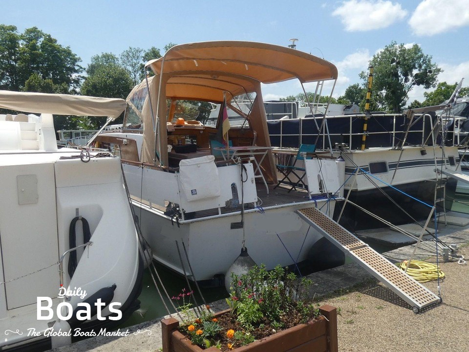 1969 Dutch Steel Motor Cruiser 36Ft for sale. View price, photos and ...