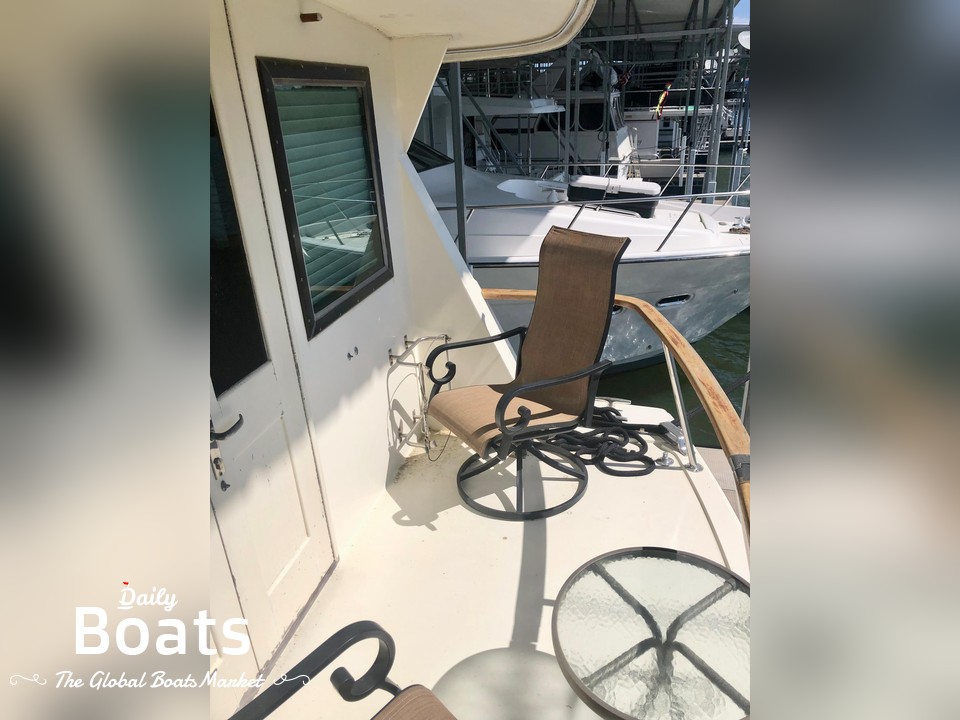 1985 Hatteras 53 Extended Deckhouse Motor Yacht for sale. View price ...