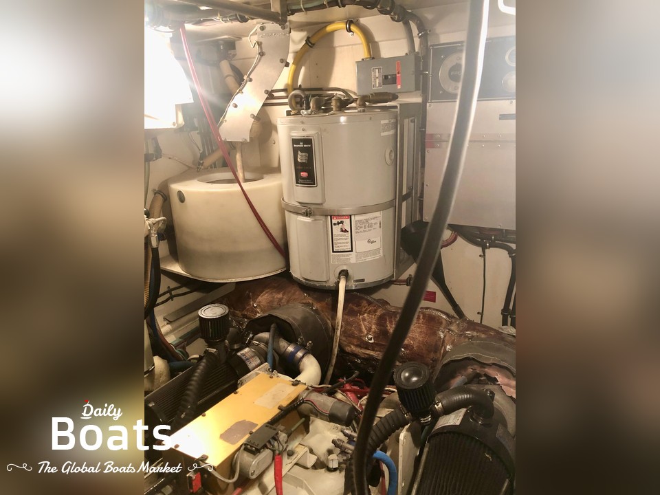 1985 Hatteras 53 Extended Deckhouse Motor Yacht for sale. View price ...