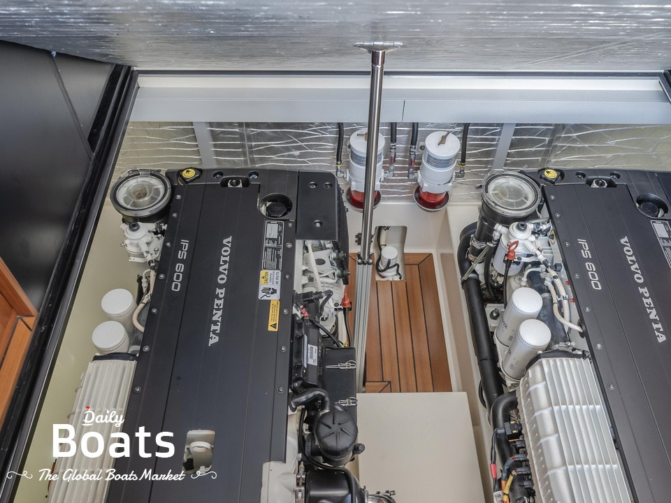 2015 Palm Beach Motor Yachts Pb50 for sale. View price, photos and Buy ...