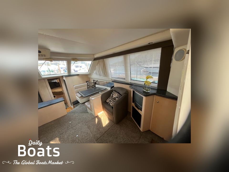 1999 Carver 404 Cockpit Motor Yacht for sale. View price, photos and ...