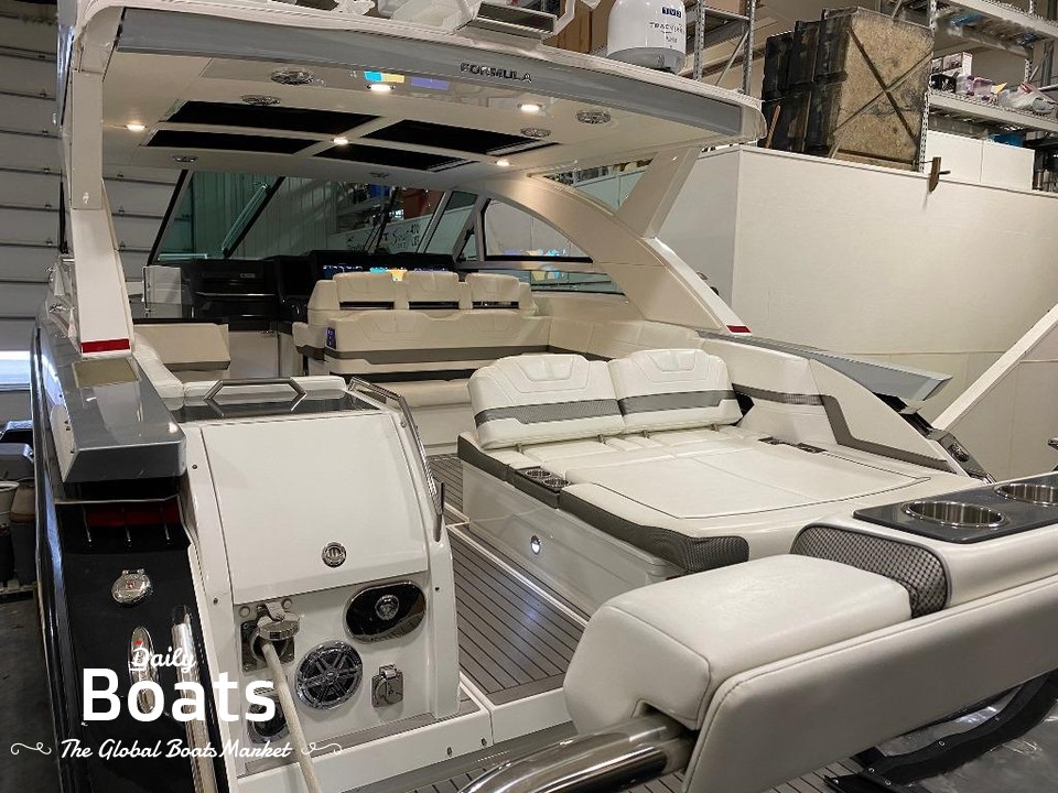 2017 Formula 430 Super Sport Crossover for sale. View price, photos and ...