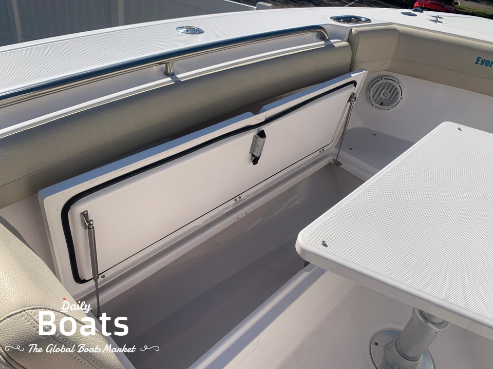 2019 Everglades 435Cc for sale. View price, photos and Buy 2019 ...