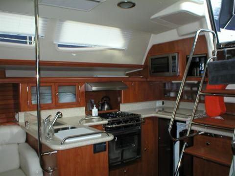2010 Hunter 45 Cc for sale. View price, photos and Buy 2010 Hunter 45 ...