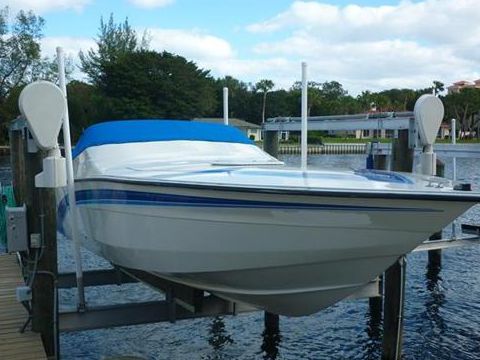 2005 Velocity 280 for sale. View price, photos and Buy 2005 Velocity ...