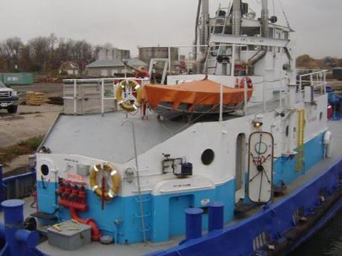 1967 84.5' Twin Screw Harbour Towing Tug for sale. View price, photos ...