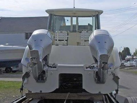 2004 World Cat 270 Ht for sale. View price, photos and Buy 2004 World ...