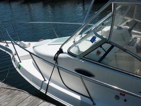 2004 Cobia 274 Walkaround for sale. View price, photos and Buy 2004 ...