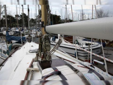 1977 Nicholson 31 for sale. View price, photos and Buy 1977 Nicholson ...