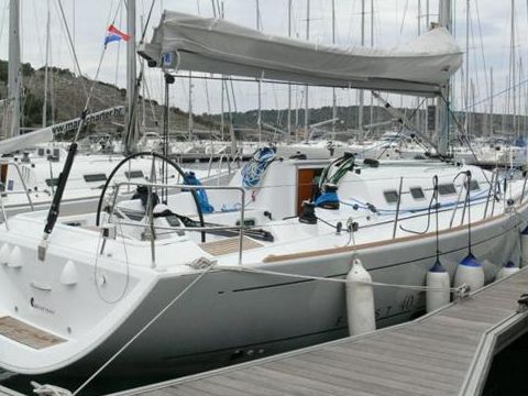 2001 Beneteau First 40.7 for sale. View price, photos and Buy 2001 ...
