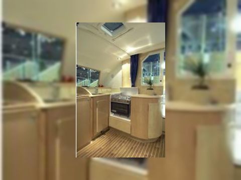 2005 Alliaura Marine Privilege 395 for sale. View price, photos and Buy ...