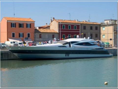 2013 Pershing 115 for sale. View price, photos and Buy 2013 Pershing ...