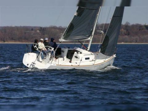 2010 J Boats J95 for sale. View price, photos and Buy 2010 J Boats J95 ...