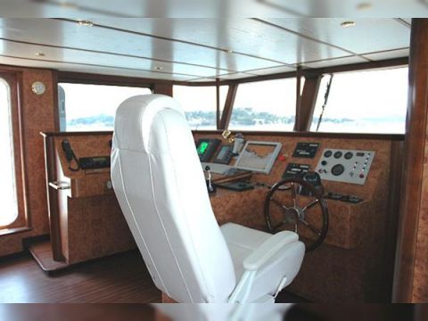 2005 Explorer 95 Expedition Trawler for sale. View price, photos and ...