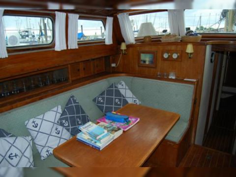 1984 Endurance 40 for sale. View price, photos and Buy 1984 Endurance ...