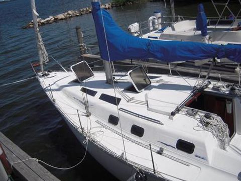 1987 Hunter 35 Legend for sale. View price, photos and Buy 1987 Hunter ...
