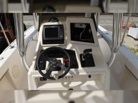 2013 Intrepid 24 Cc for sale. View price, photos and Buy 2013 Intrepid ...