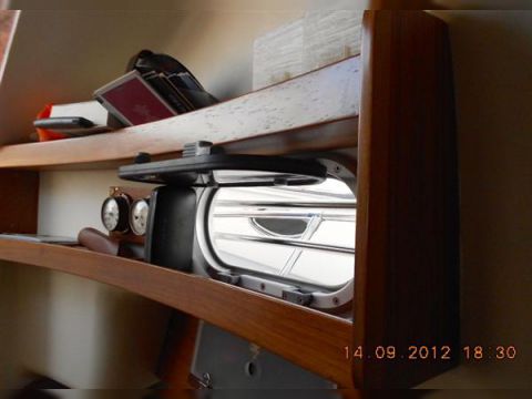 Dromor Commander 33 for sale. View price, photos and Buy Dromor ...