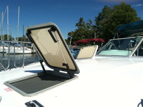 1990 Larson 30 Cruiser for sale. View price, photos and Buy 1990 Larson ...