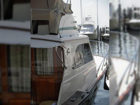 1977 Egg Harbor 33 Sedan for sale. View price, photos and Buy 1977 Egg ...